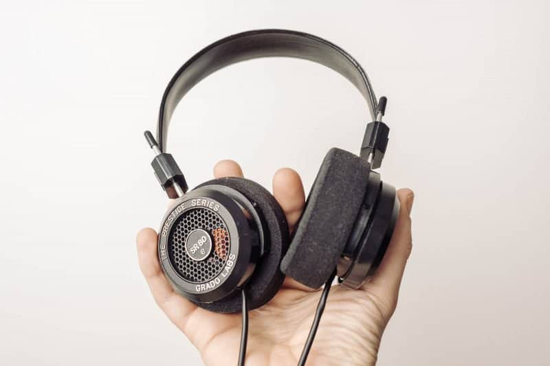 The REAL Difference Between Mixing and Mastering The REAL Difference Between Mixing and Mastering